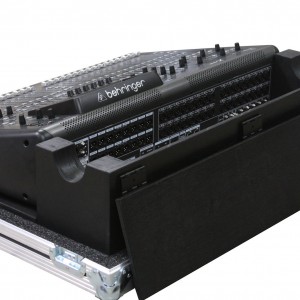 x32 ATA Case with doghouse and wheels Premium Case